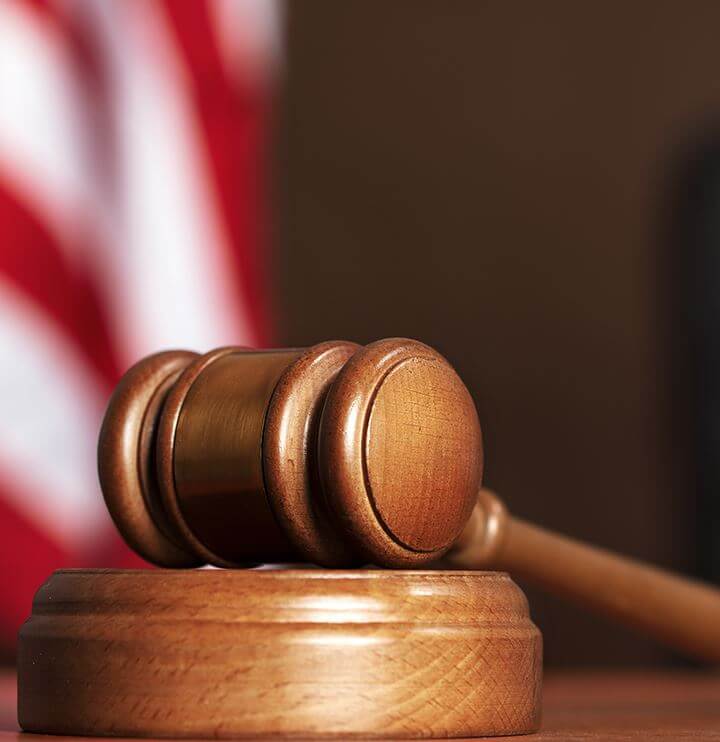 Ariel Solomon on "How to stand out in the Law"